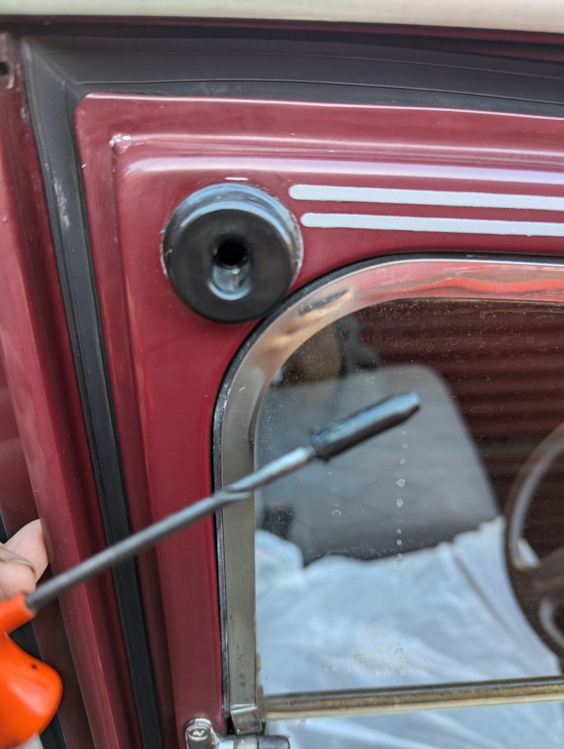 2cv Window Catch Replacement - RetroSpec Parts