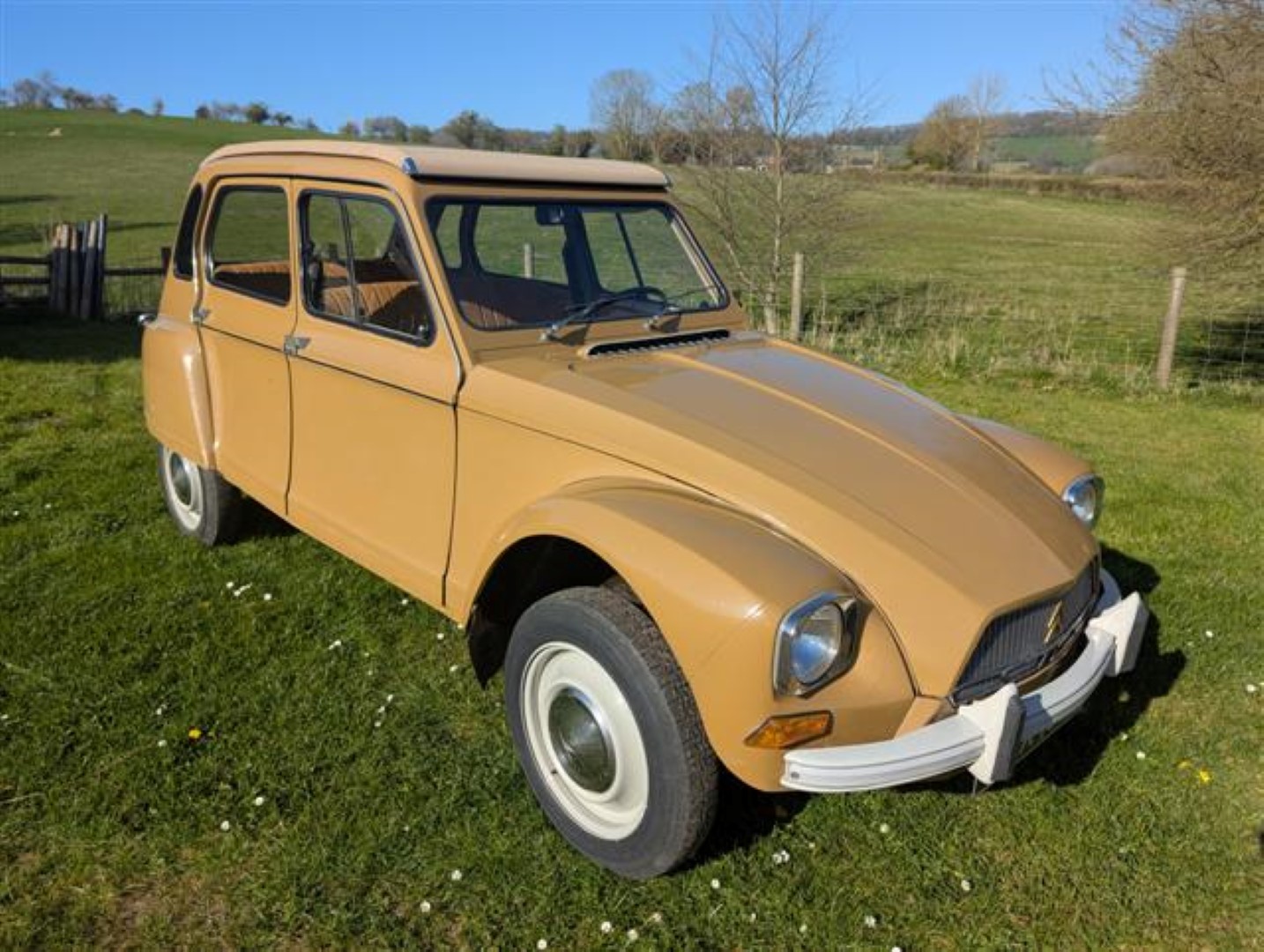 For Sale: 1969 Citroen Dyane 4 Luxe - RetroSpec Parts